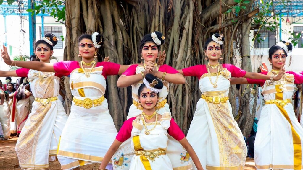 Onam Celebrations: Festivities, Holidays, and Wishes - SmartKhabriNews